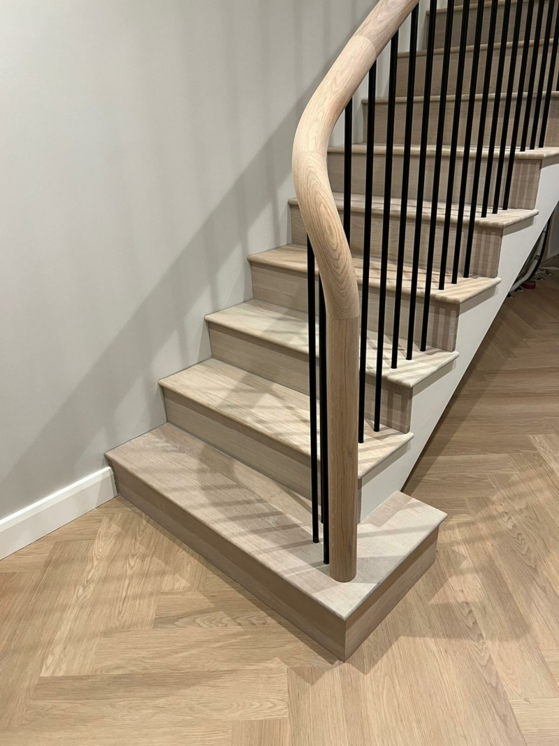 Closed Tread Staircase with Metal Spindles and Light Brown Oak Handrail ...